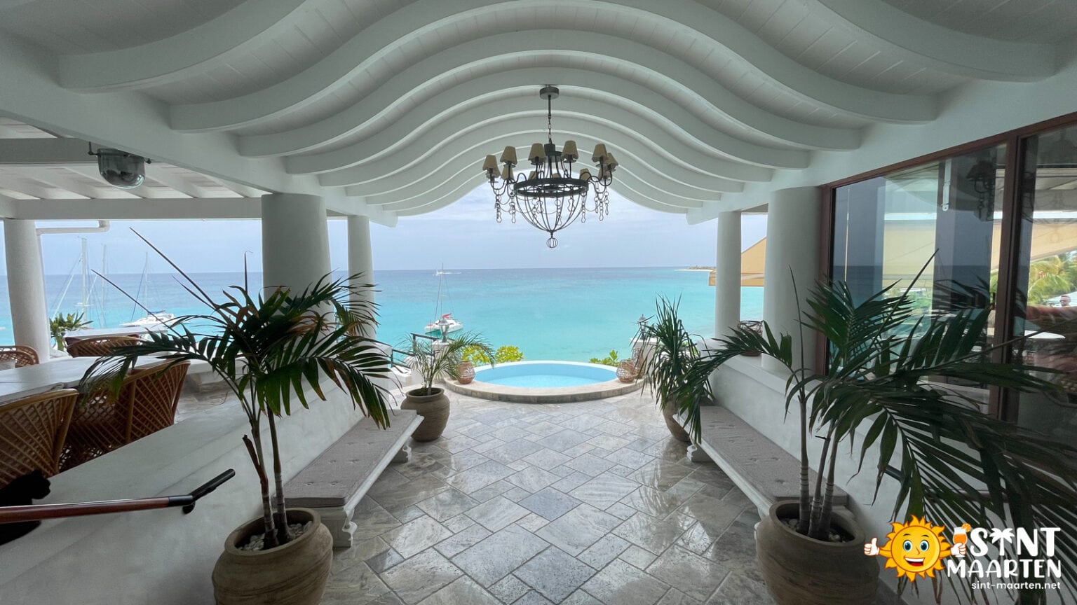 6 Best Luxury Hotels in St. Martin