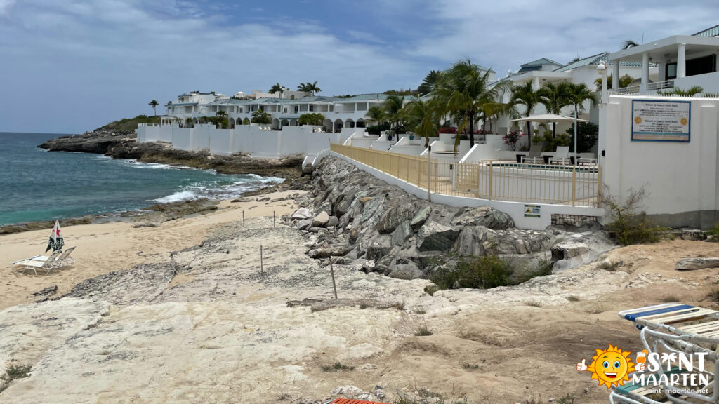 Sint Maarten Cupecoy Beach Travel Guide